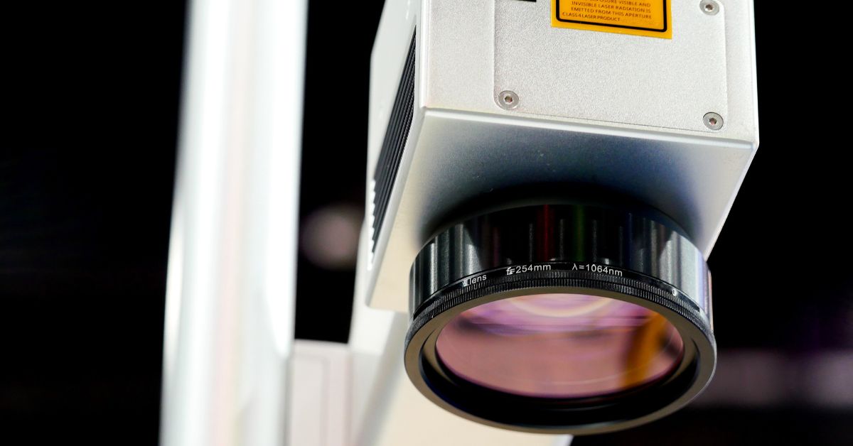Troubleshooting Common Issues in Laser Cutting Machines | IVYCNC Troubleshooting Common Issues in Laser Cutting Machines | IVYCNC